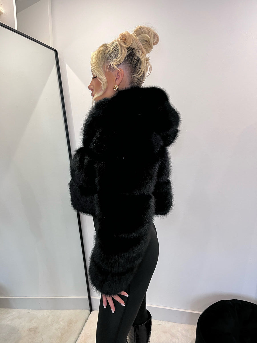 The ‘Midnight’ Black Hooded Cropped Faux Fur Coat – DippedInPink